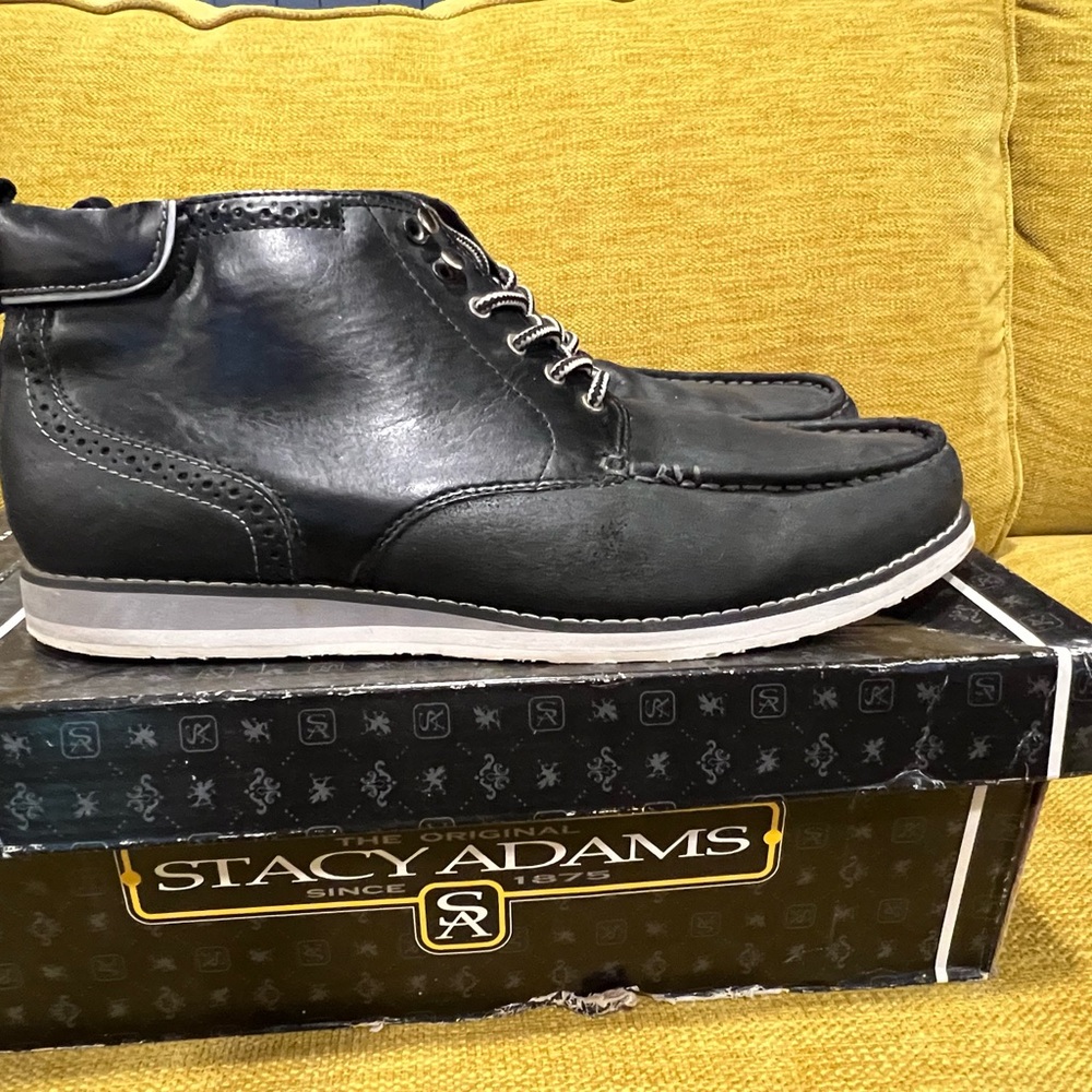 Stacy Adams Men's Cannon Moc-Toe Boot / Obo - Gem